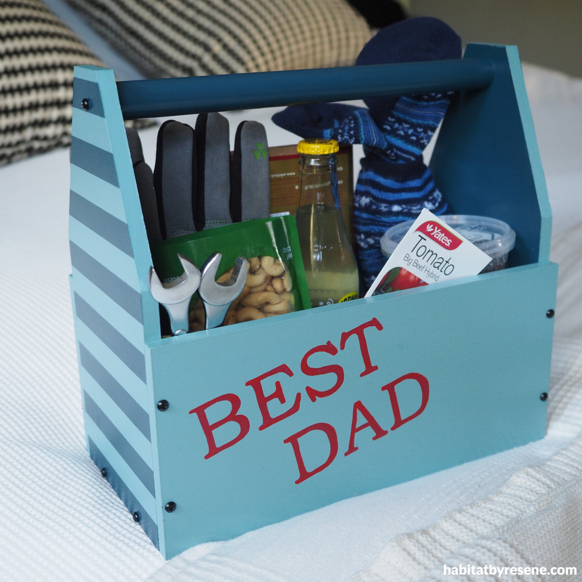 Make a best dad tool treat box for Father’s Day | Habitat by Resene