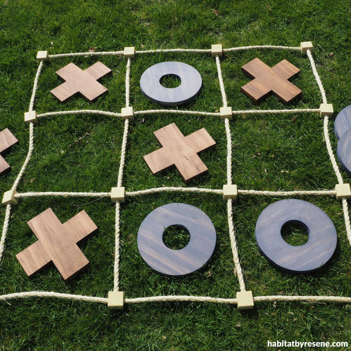 DIY: This wooden noughts and crosses set will be a hit during the ...