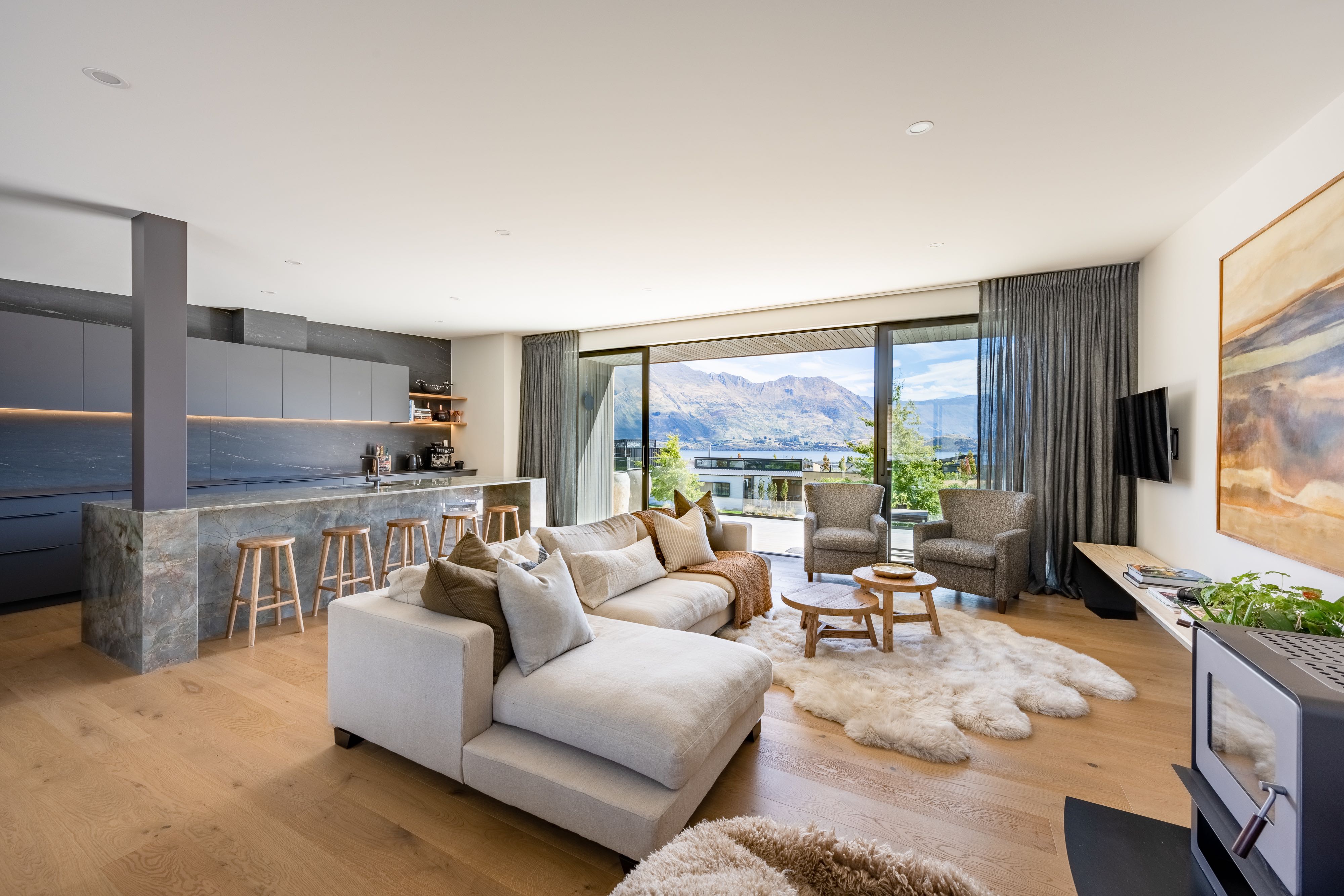 Nature's moody hues: A home that reflects its alpine surroundings ...