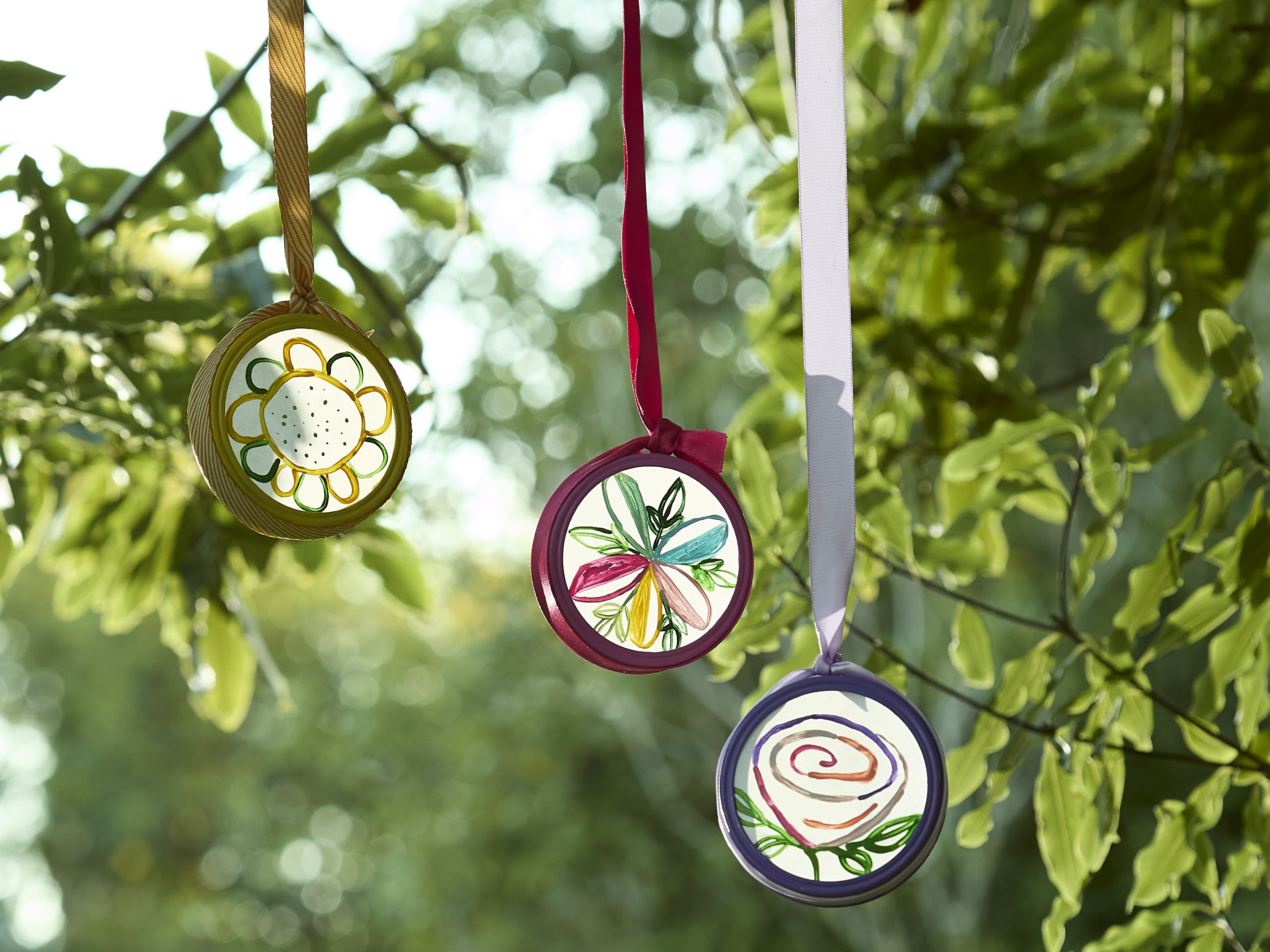 Resene testpot kids project olive oil suncatcher | Habitat by Resene