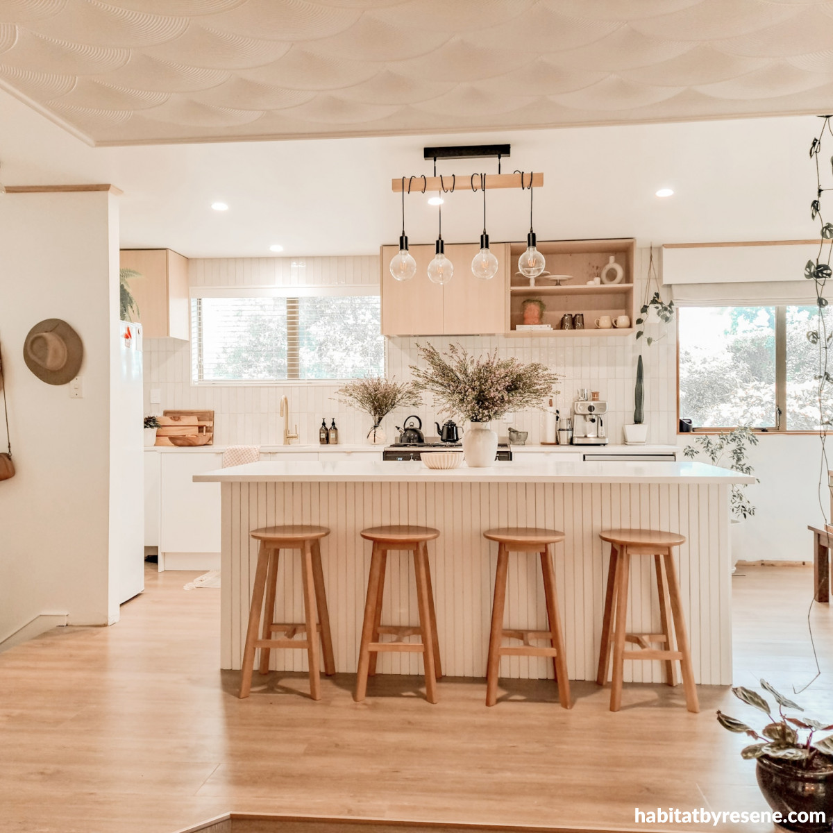 From 70s funk to modern haven with three different Resene greens ...