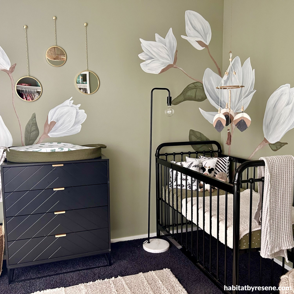 Merel’s murals: Transforming empty spaces into art | Habitat by Resene