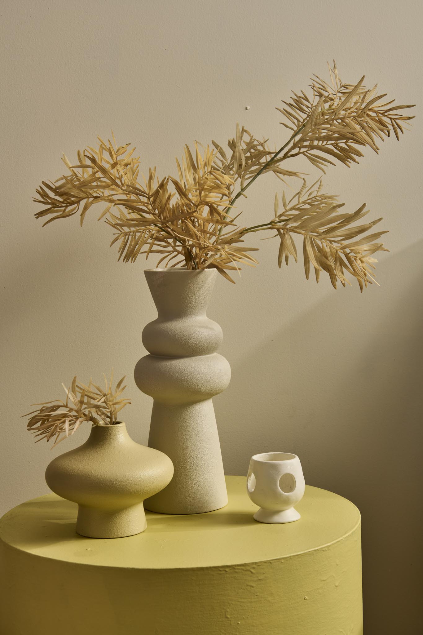 Sunny disposition: How yellow interiors can brighten your home ...