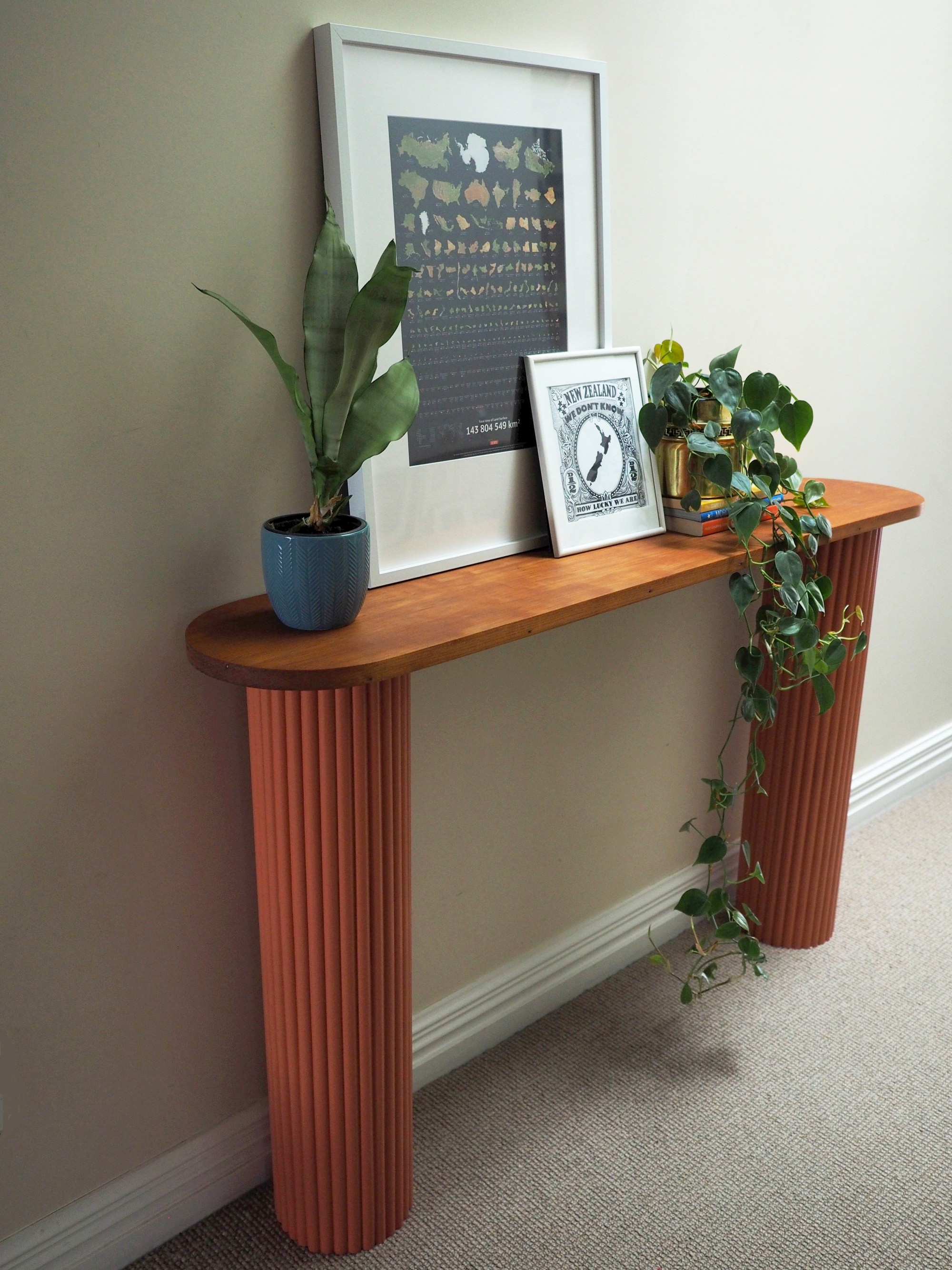 Make your own side table from a cardboard tube | Habitat by Resene