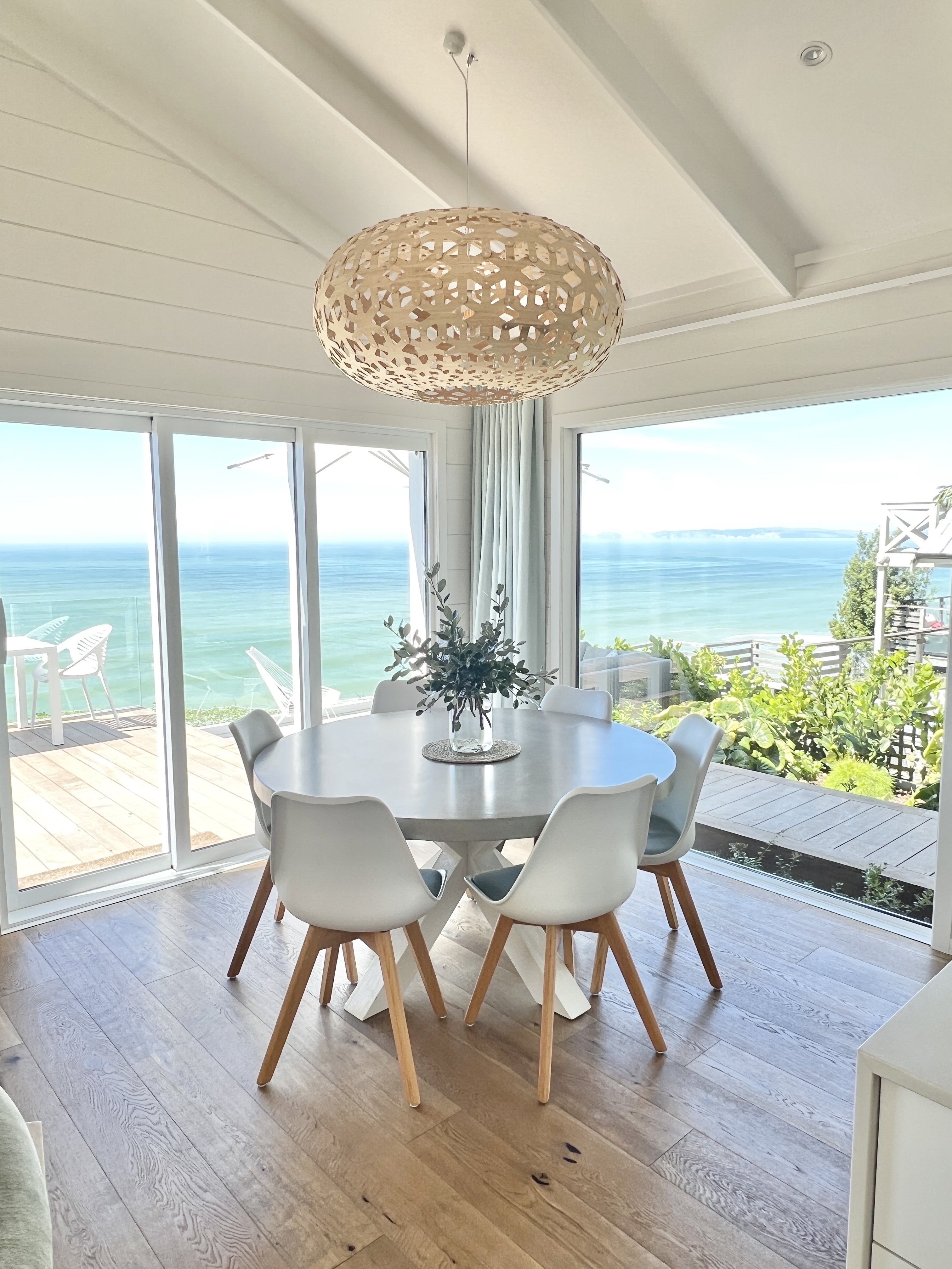 From aging wood to wonderfully bright, this Lockwood home got its style ...