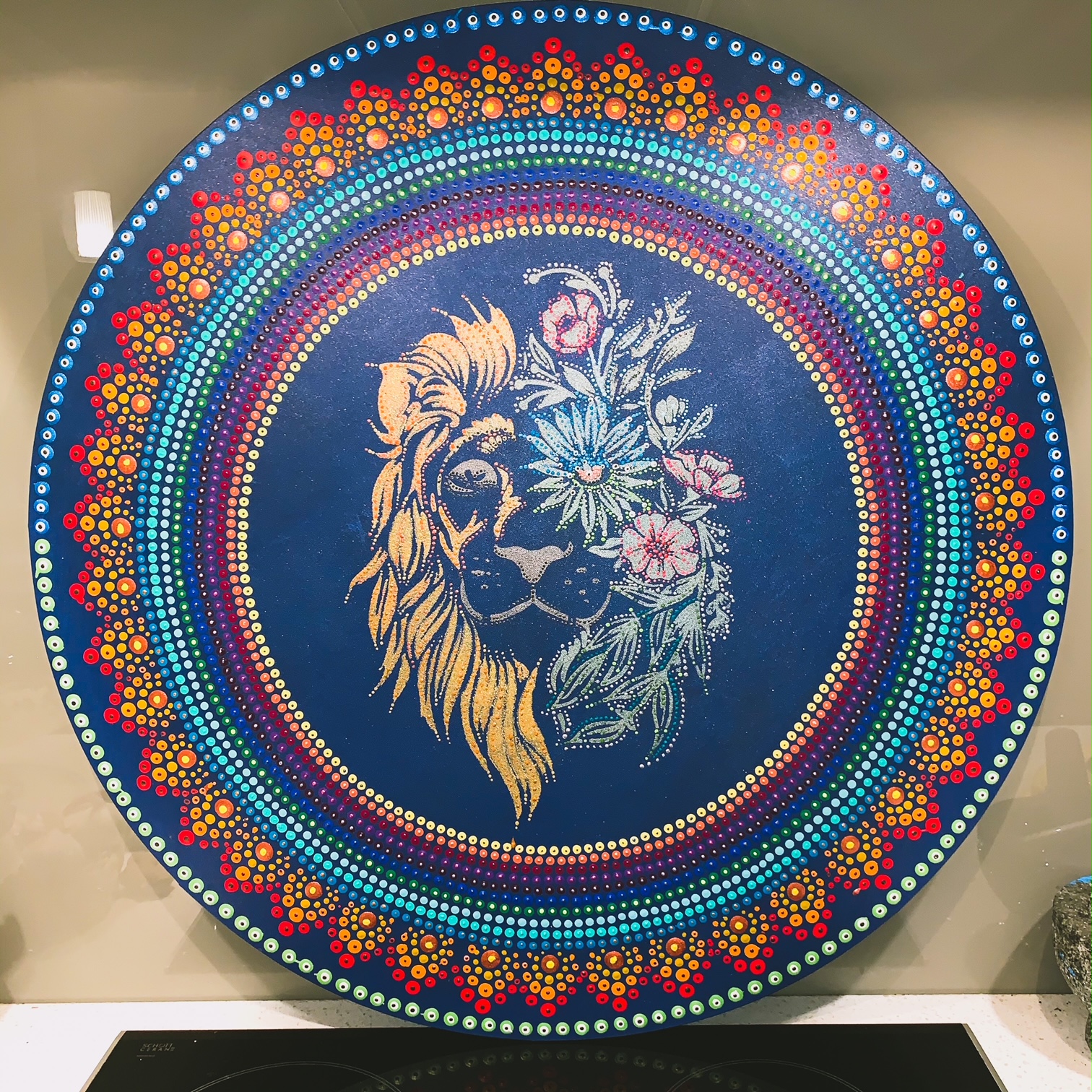 Dotty artwork helps artist see the big picture | Habitat by Resene