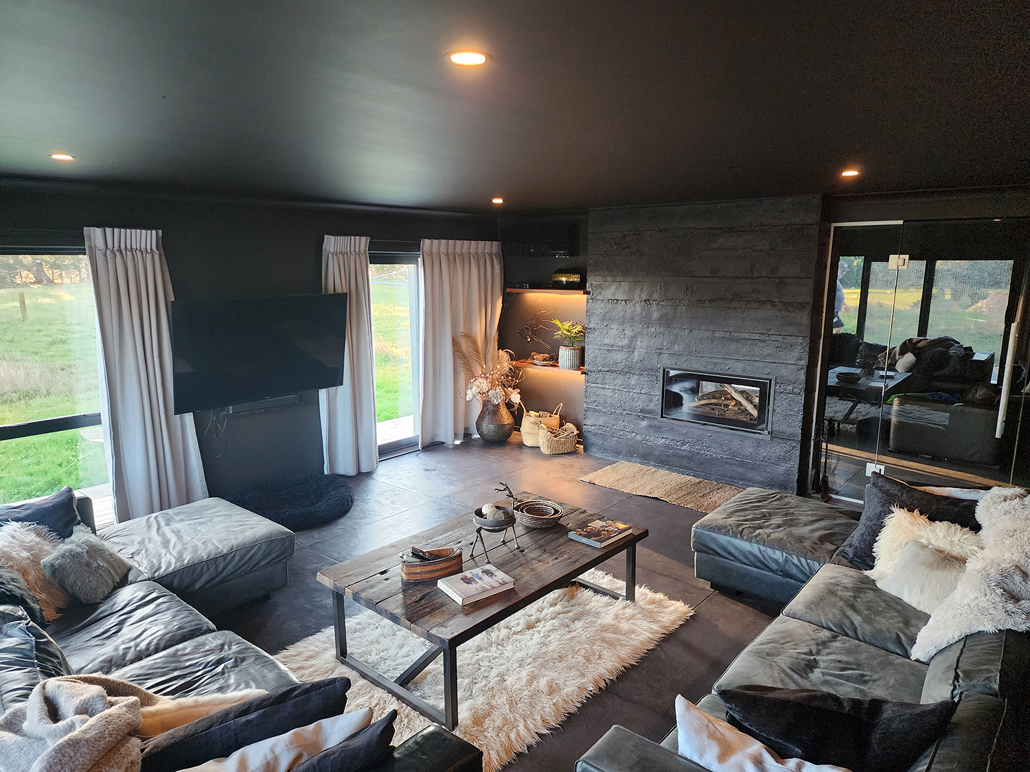Textured and timeless: Muros Wall Panels in a bold interior | Habitat ...