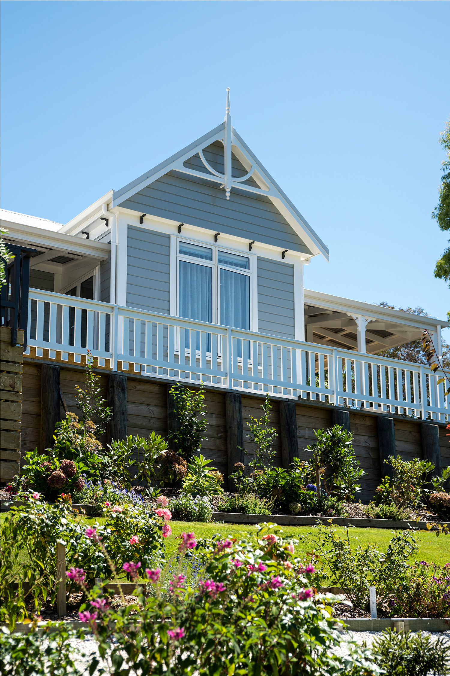 Painting the perfect picture: Timeless home exterior ideas | Habitat by ...