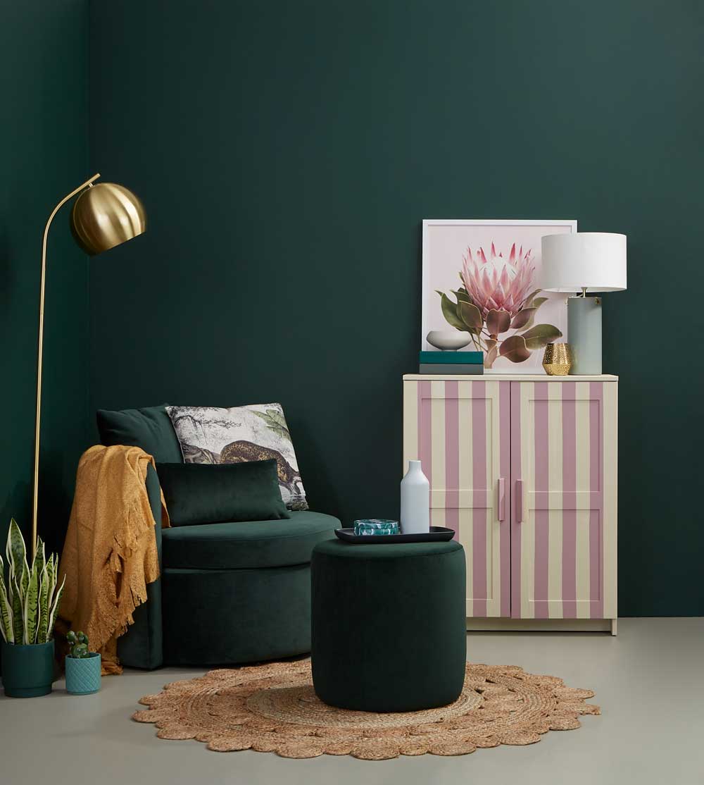 Eight Resene dark greens and how to use them | Habitat by Resene