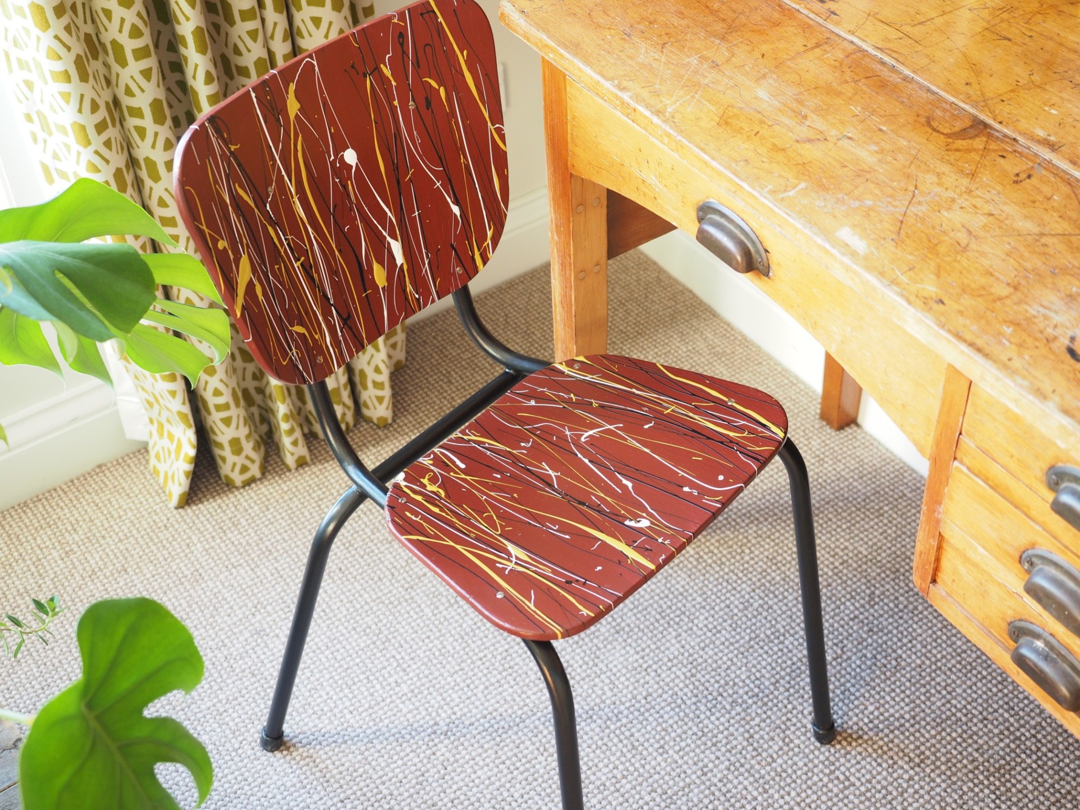 Chair-acter building: DIY splatter chair | Habitat by Resene