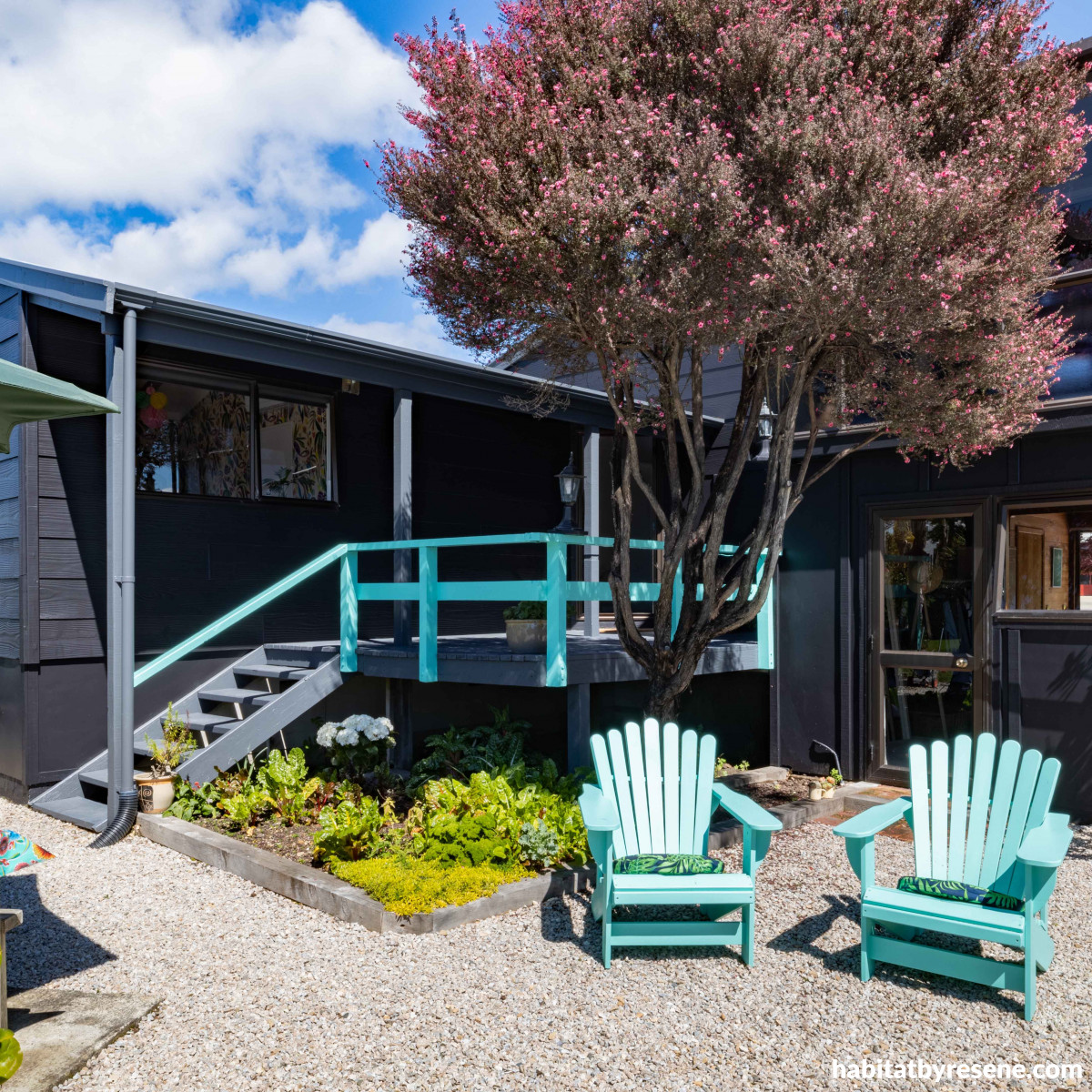 An 80s-build gets a colour injection with Resene Indian Ink and Resene ...