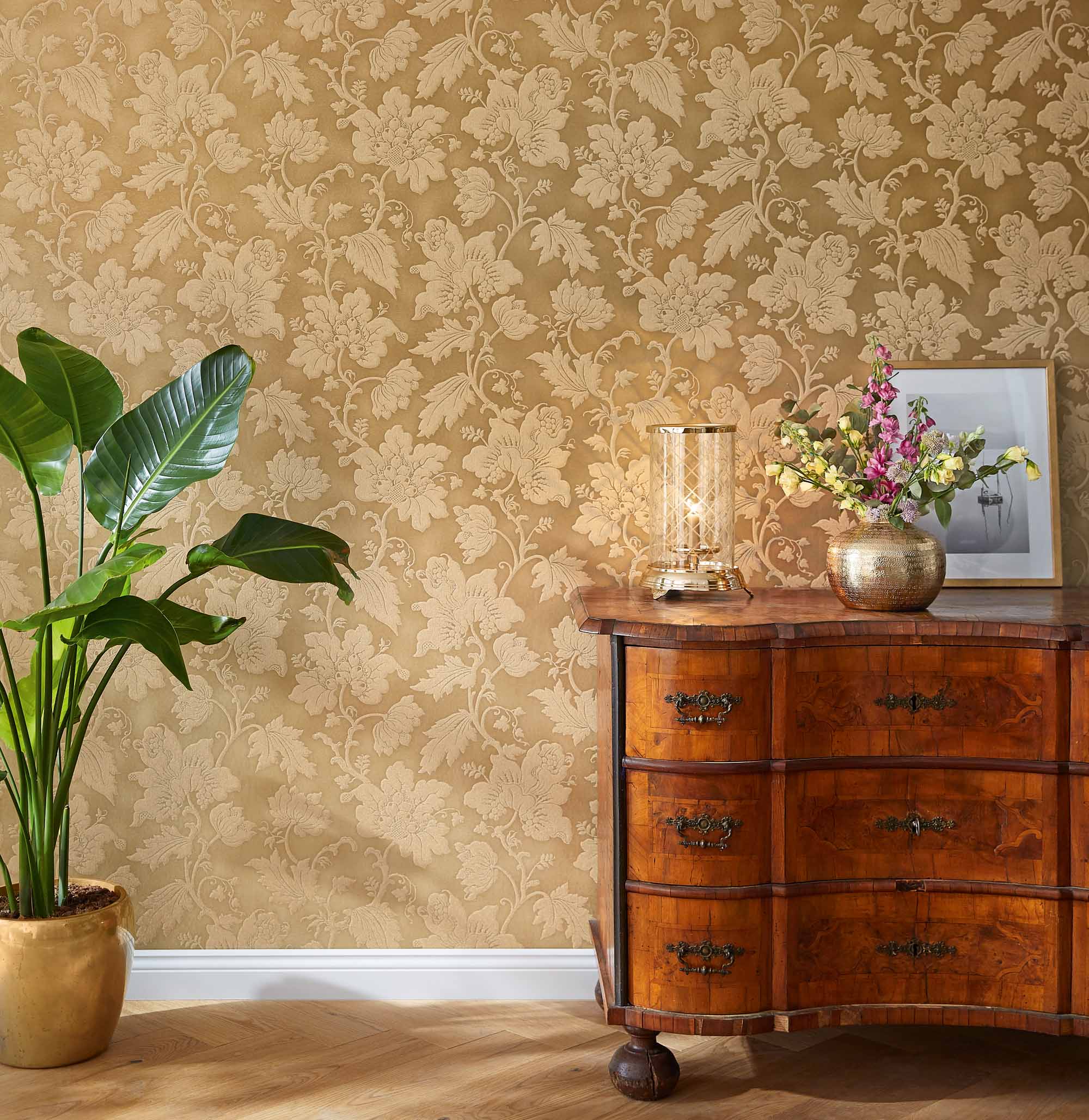 A home fit for the ton: Bridgerton inspired décor ideas | Habitat by Resene