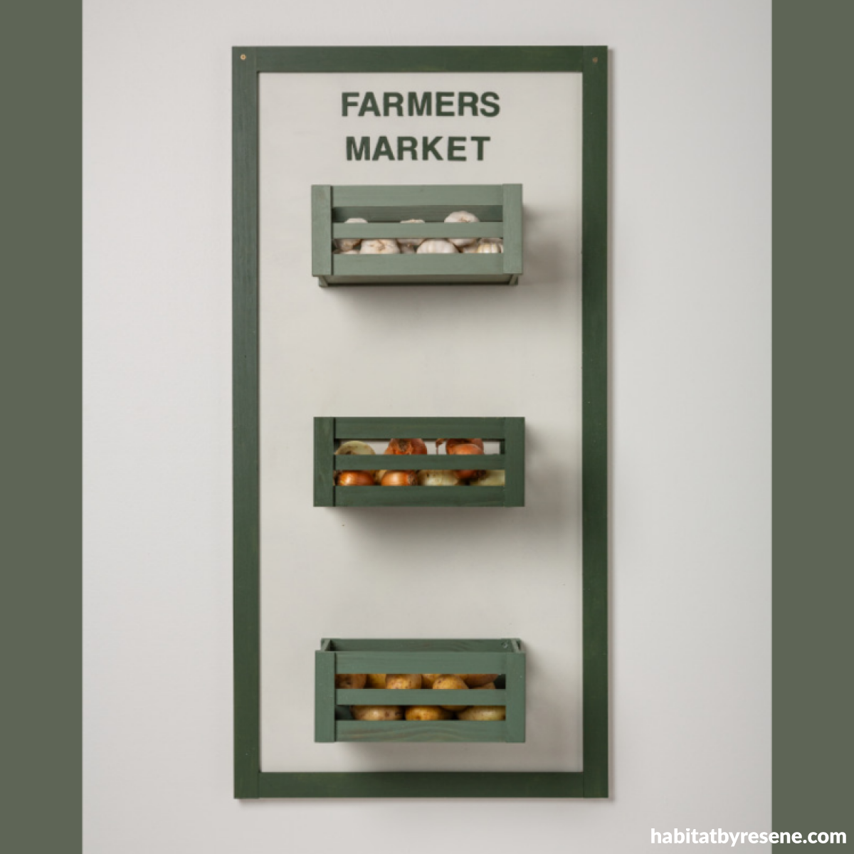 Crate-ing space: A DIY farmers’ market stand | Habitat by Resene