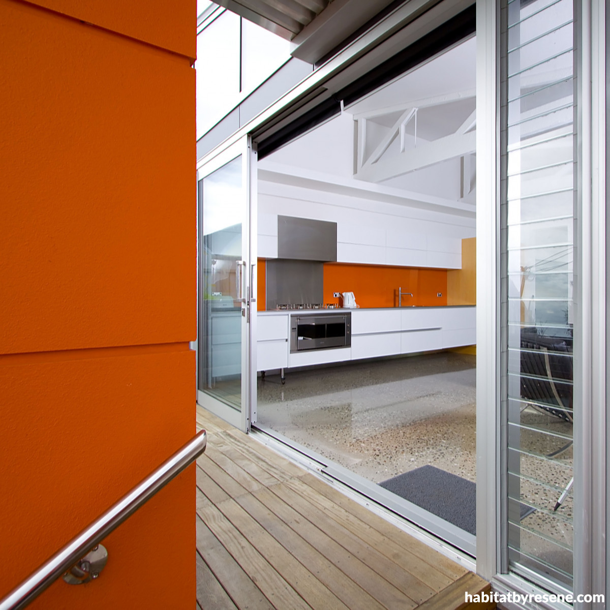 Orange: it's a love-hate thing | Habitat by Resene