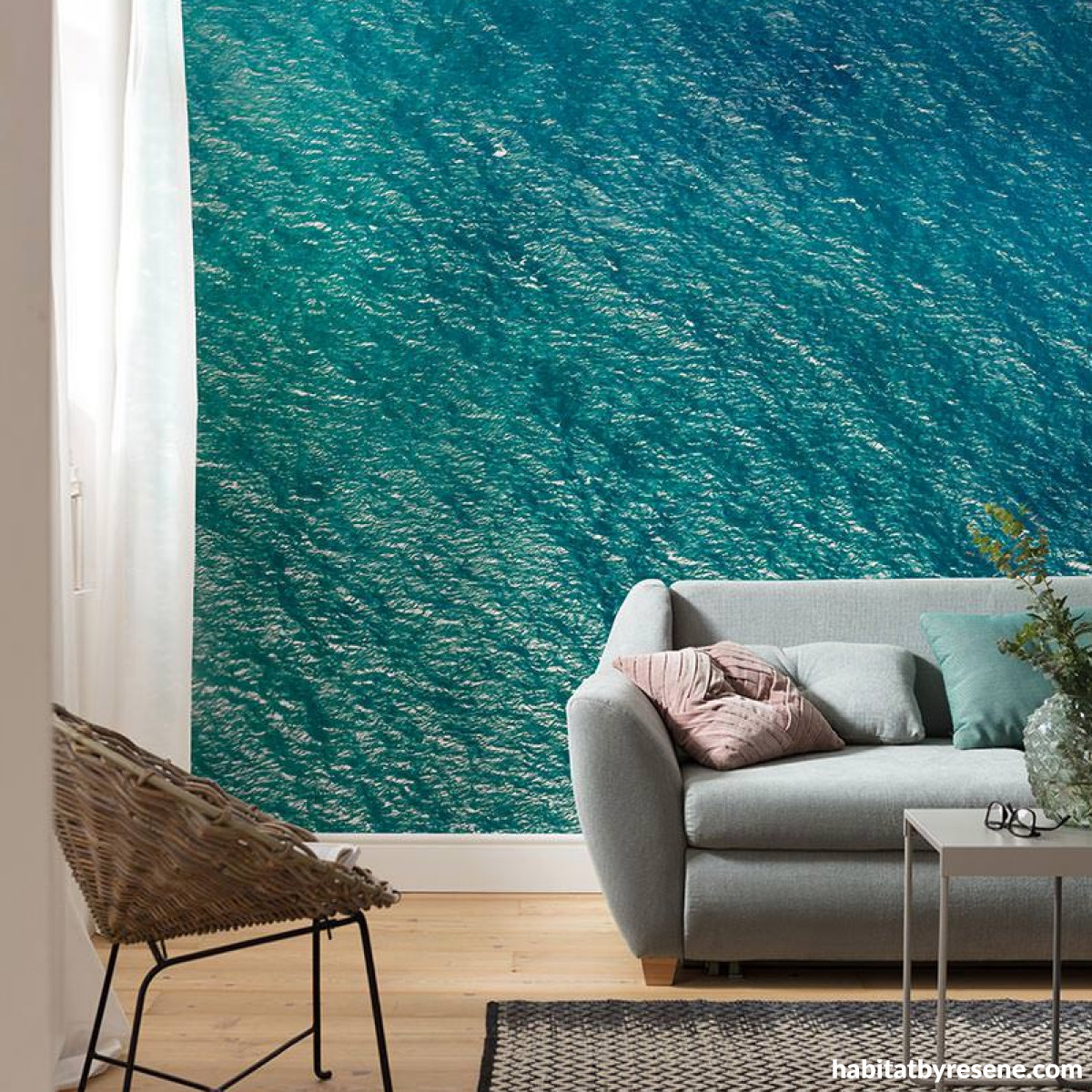 Bring home oceans of style with these water-themed wallpaper designs ...